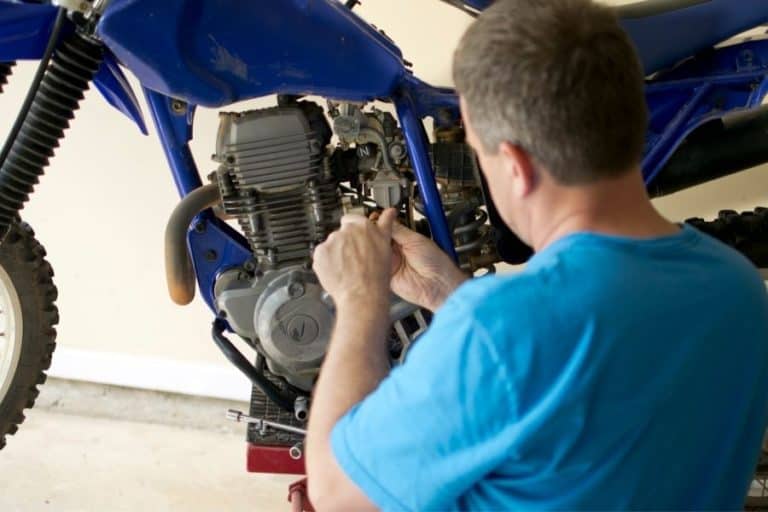 Dirt Bike Valve Shims: What Do They Mean? - Frontaer